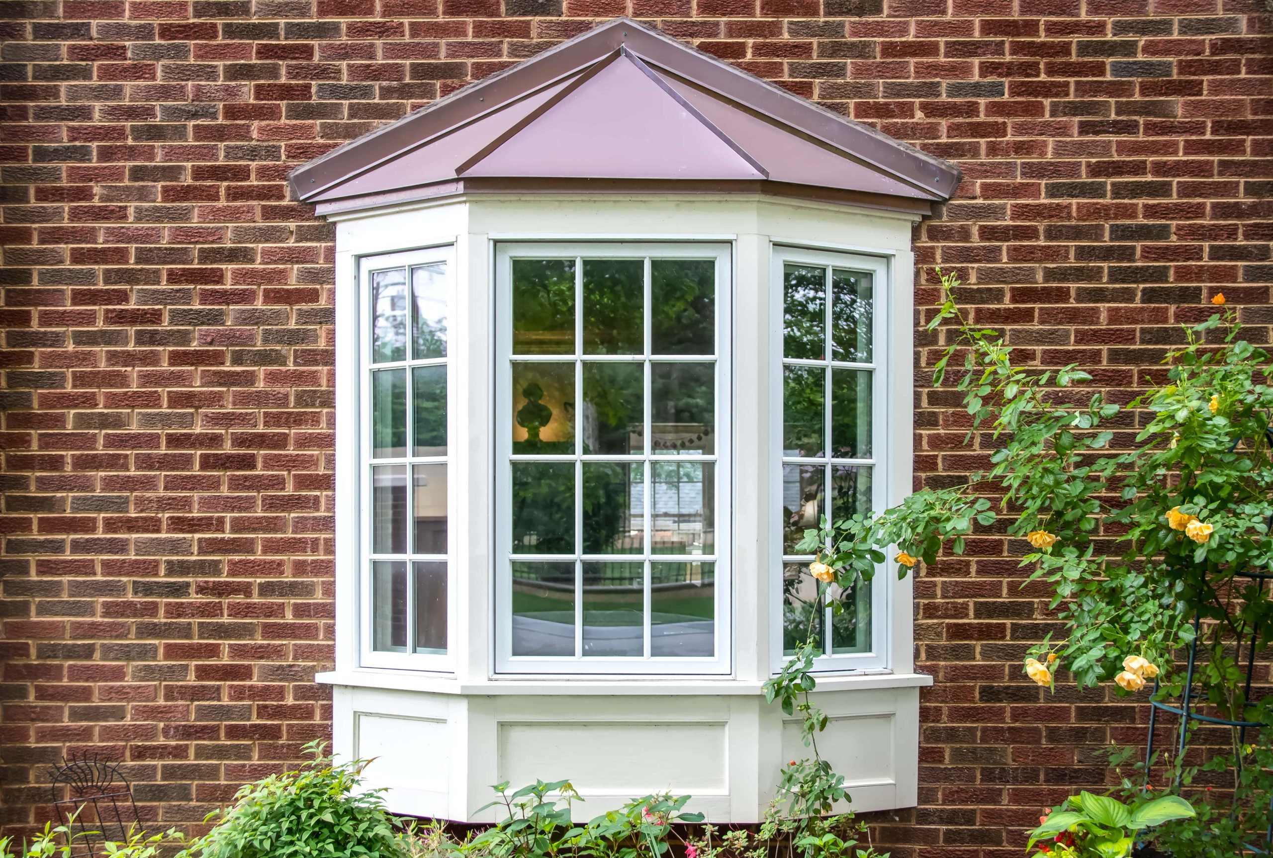 What Is a Bay Window | Benefits & Styles Explained